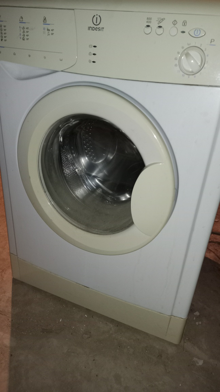 Стиральная машина 5кг Indesit бу