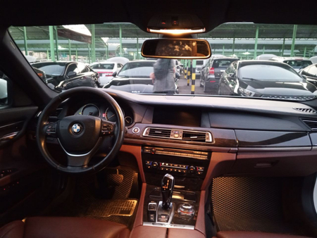 Bmw 750LI 2012 йил