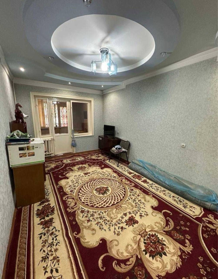 Сдается 4х ком квартира Юнусабад 15  метро Туркистан 1-этаж 150м/2