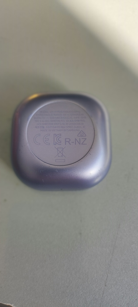 Samsung AKG Sound bu Naushnik