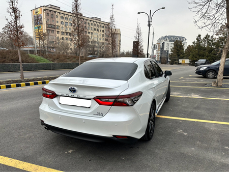 Toyota Camry 2023 (Japan)