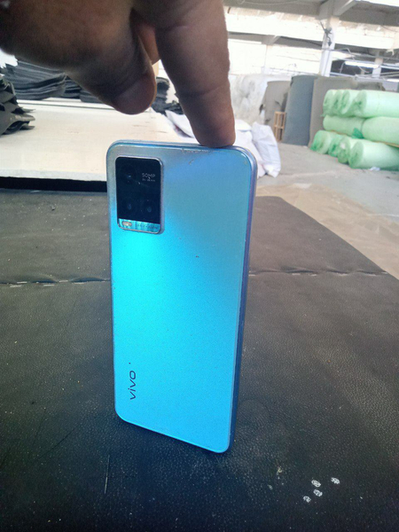 Vivo Y33S 4/128GB