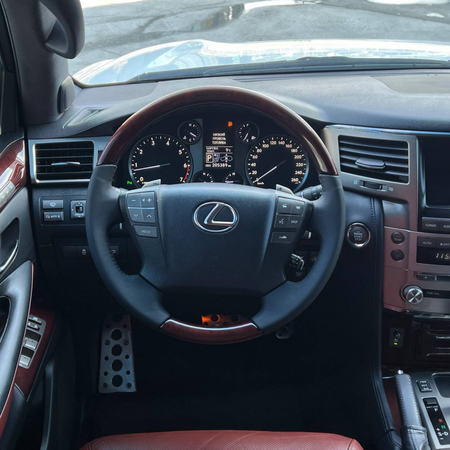 Lexus LX570 наличи