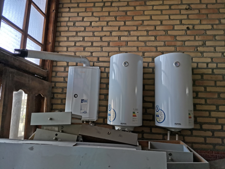 Продам участок под клинику 12 соток, 11 номеров
