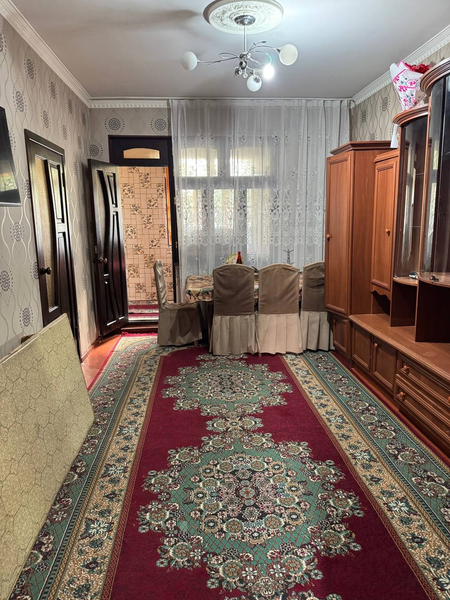 Продаётся 2 комнатная Чиланзар 9