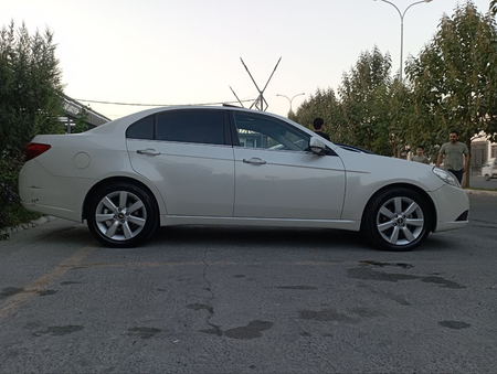 Chevrolet  Epica 2.4