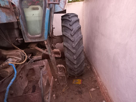Traktor MTZ 80 sotiladi