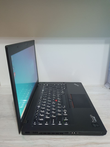 Lenovo T450 i5-5300u 8/256gb SSD