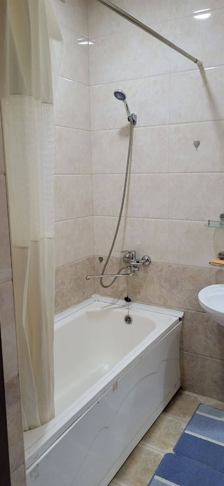 Цум ПРОДАЮ 1в2/4/9 Посольство Кореи 55 кв.м