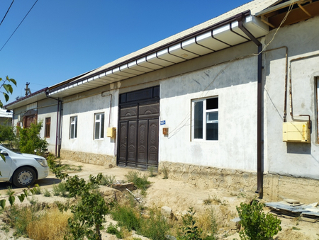 Srochna xovli sotiladi 400 mln ga farhod savhoz dustlik market yonida