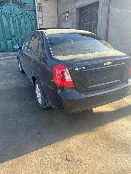 Arenda s vikupga Gentra A/T ABS lyukli
