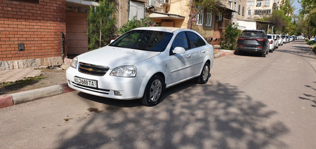 Ласетти 1 пазитсья