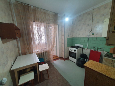 СРОЧНО!Продажа! 2х ком 1 этаж Юнусабад 9 супер цена 64.500
