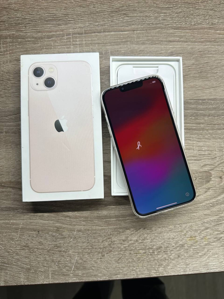 IPhone 13 pink 128 Gb