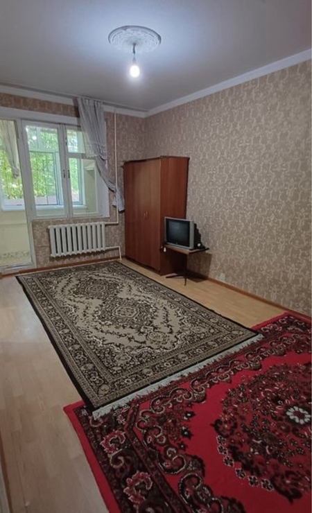 Феруза Продается квартира 1/1/4 балкон 1.5х3 можно под ипотеку