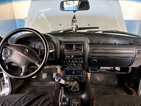 Volga 31105 yaxshi holatda