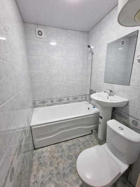 №2736.Продается 2х-комнатная квартира.