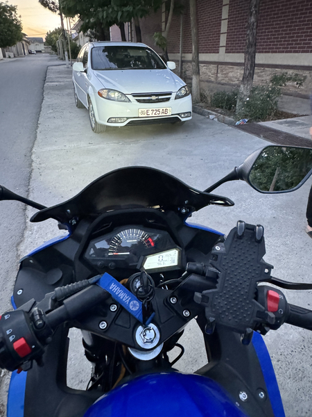 Мотоцикл Yamaha r3 400 kub 2023