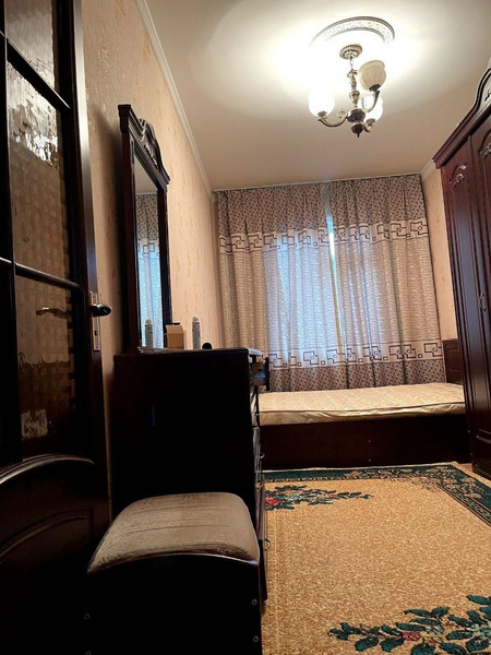 Юнусабад 13. 2/4/4 состояние среднее