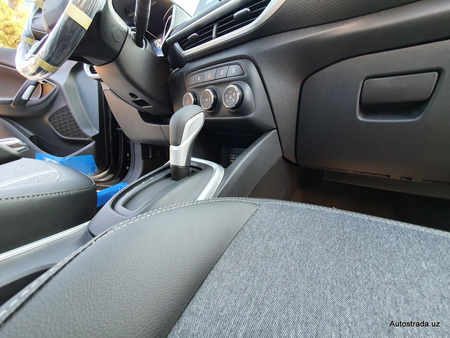 TRACKER LTZ 2024 A/T Arenda