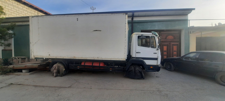 Mersadesbenz 814
