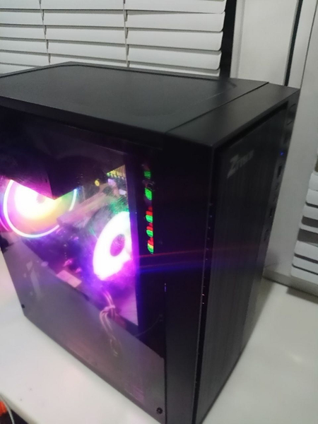 Игровой компьютер также подходит и для учебы Xeon e5 2650 v2 rx 580