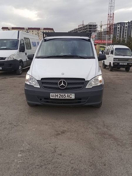 Mercedes Benz Vito sotiladi