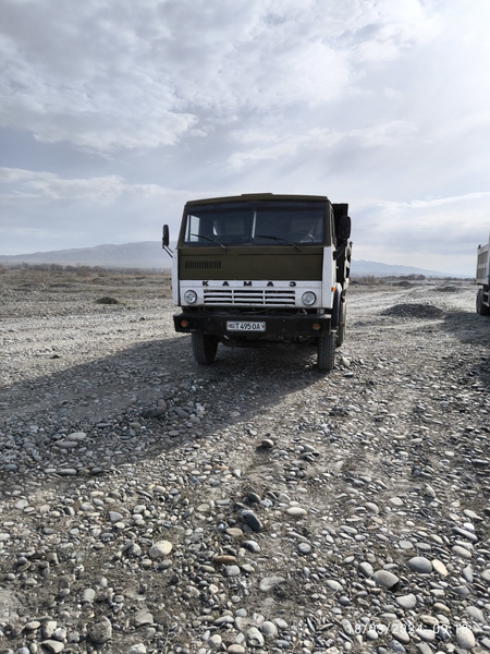 Kamaz sotiladi Balonlari yangi