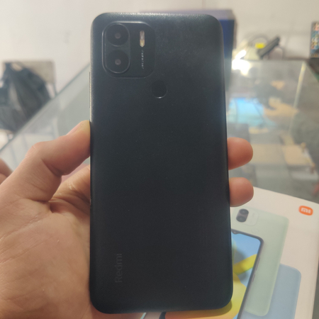Redmi A1+ sotiladi.