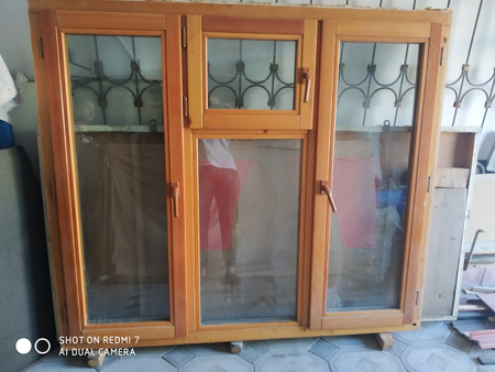 Продается готовая рама для окна