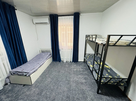 Arzon xostel kunlik 35000