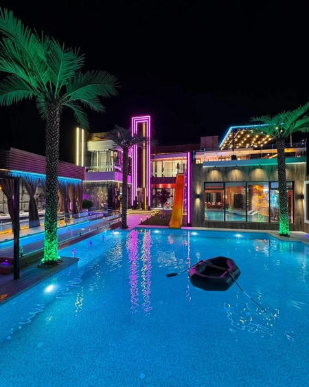 Dacha Bugatti villa