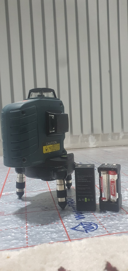 Stand lezer sotiladi xolati alo darajada