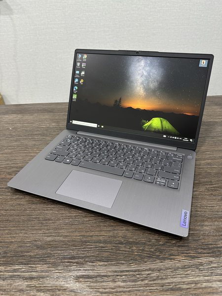 ультра-тонкий ноутбук Lenovo IdeaPad 3, в хорошем состоянии