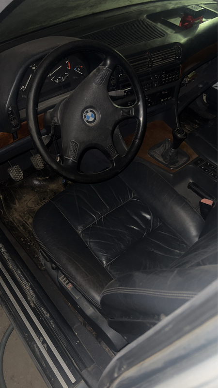 BMW 735 E32 M30b35