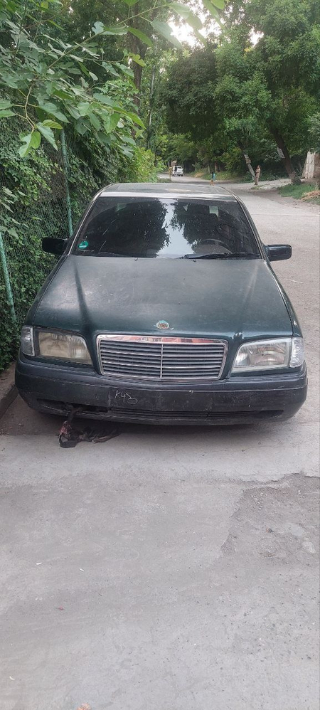 Мерс 202 сотилади