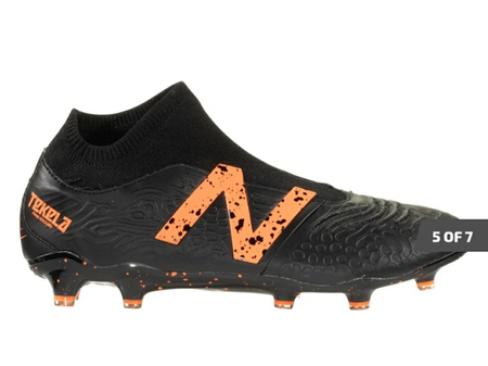 Футбольные бутсы профессиональные. New Balance Tekela v3 Pro Leather.