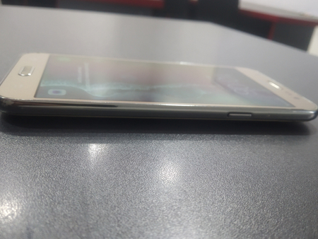 Samsung Galaxy J5
