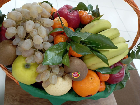 Fruktoviy savat yasab beramiz xamma assartidan bor xoxlaganlar uchun