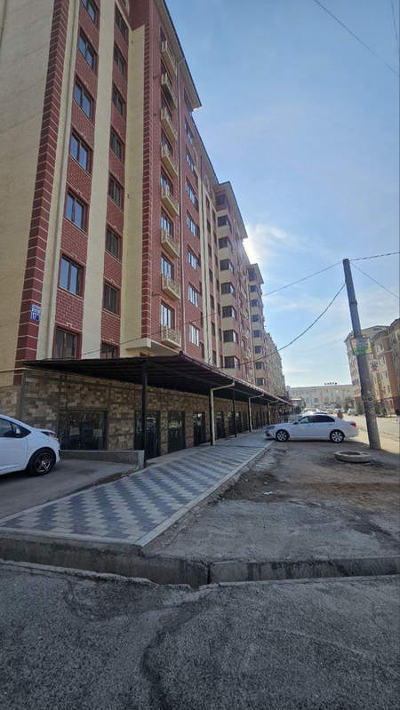 Продаётся коробка 65 квадрат
