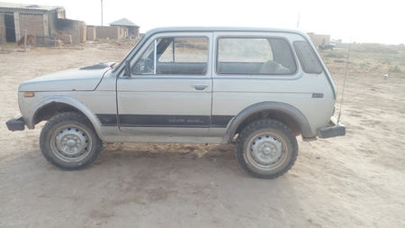 Niva sotiladi 4×4 narxi