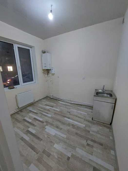Продается квартира 3-Станция Сергели 1/1/6 \ 30м2