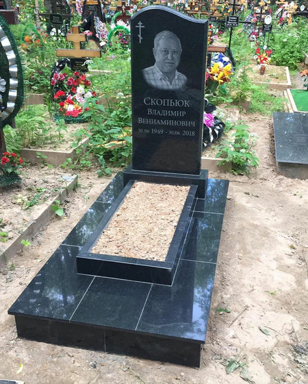 Памятники из габбро в Ташкенте, приемлемые цены