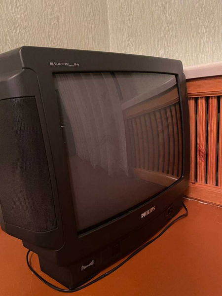 Телевизор PHILIPS