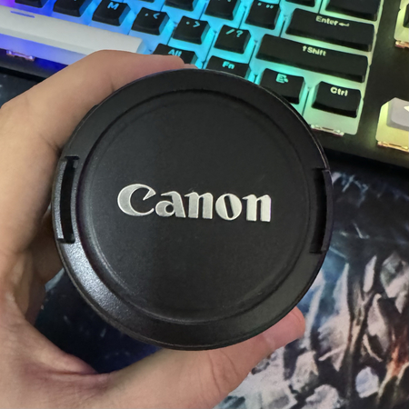 Продается комплектный объектив canon 18-55