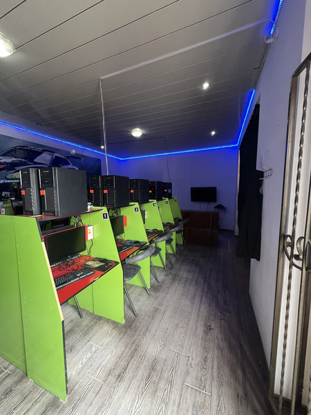 Сотилади:     Game Club