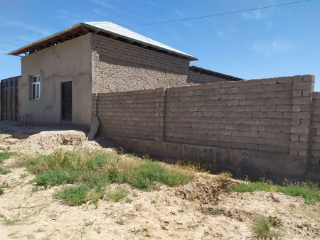 Hovli sotiladi Qarshi shahar