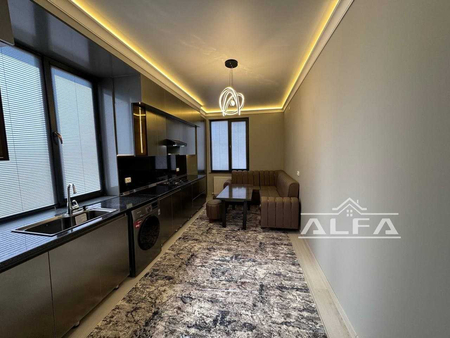 3 xonali 100m² 5-qavat uy sotiladi