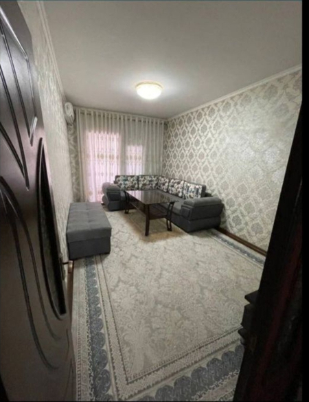 Продажа 2/5/5 на Юнусабад-19,(улучшенка) 2 хонали сотилади