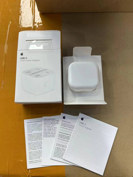 Быстрая зарядка iPhone(адаптер)